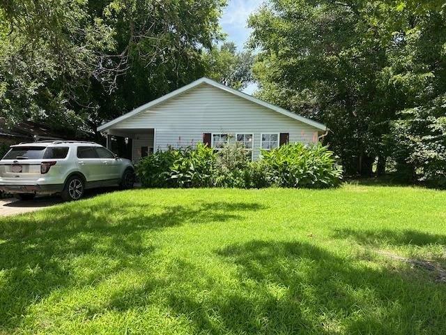 1618 S 10th St, Ponca City, OK 74601