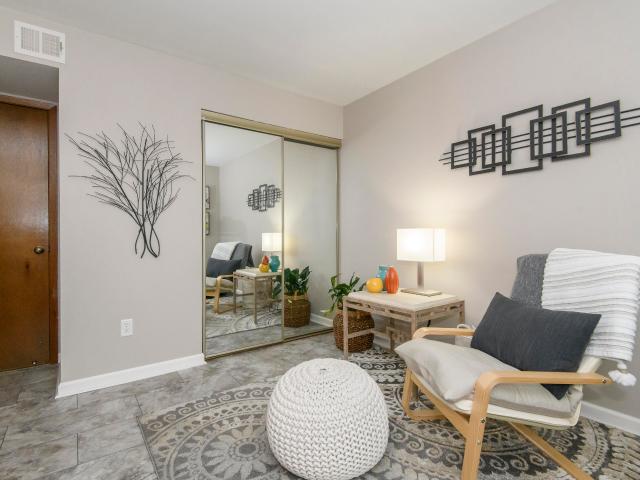 1618 S 115th Ct, Unit 302
