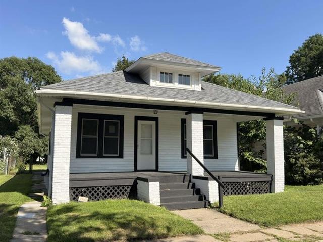 1618 Webster St, South Bend, IN 46613
