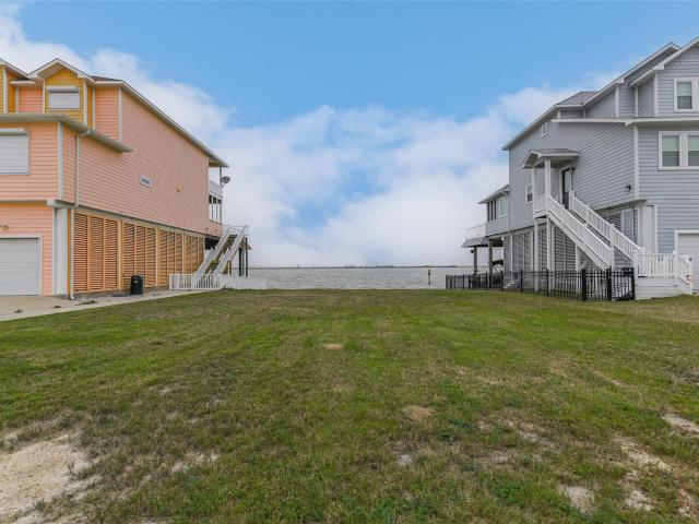 1618 Windsong Way