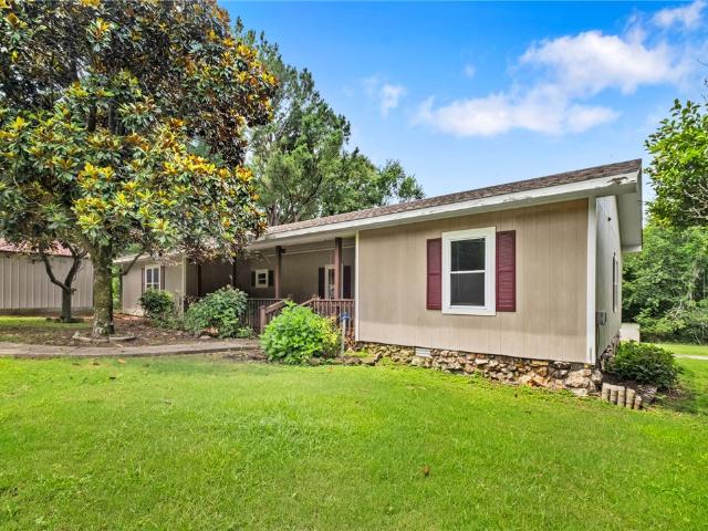 16195 Locust Lane