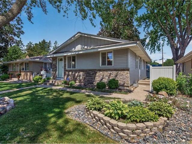 1619 McLean Ave, Saint Paul, MN 55106