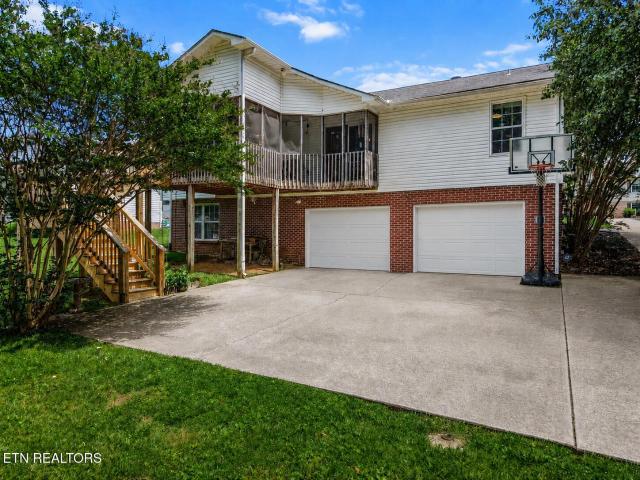 1619 Northfield Drive