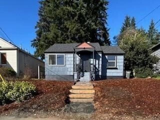 1619 Bayview Dr W, Bremerton, WA 98312