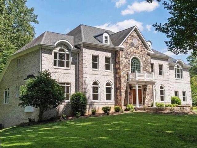 1619 Beulah Rd, Vienna, VA 22182