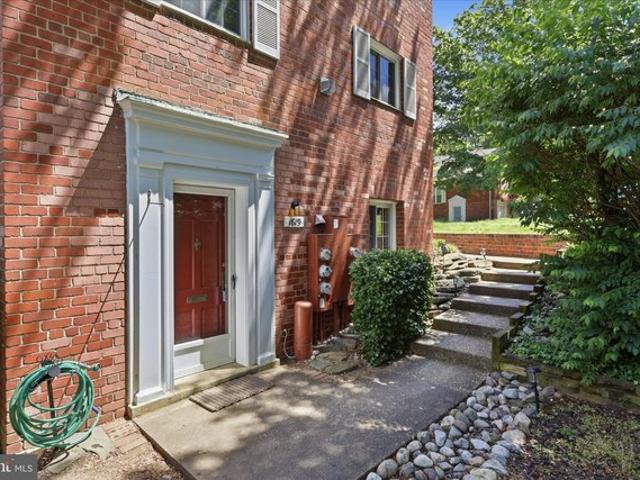 1619 Fitzgerald Ln Unit 912, Alexandria, VA 22302