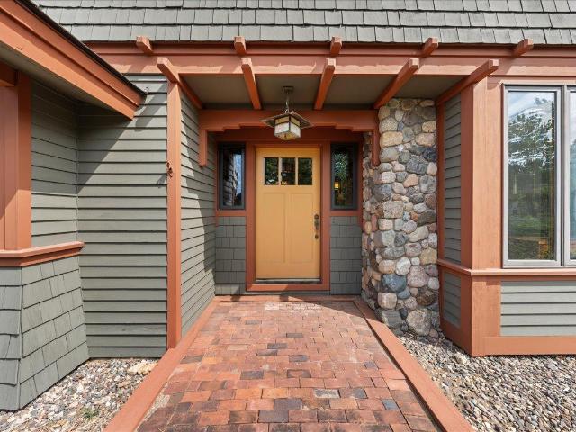 1619 Golf View Drive