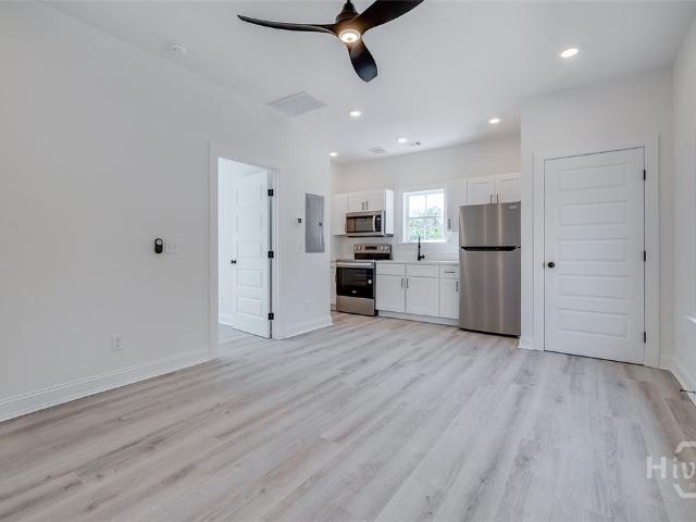 1619 Le Grand Street