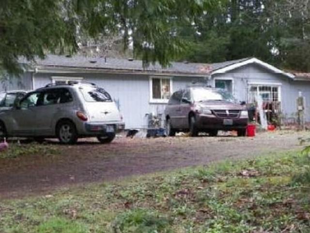 1619 Vine Maple Ln, Camano Island, WA 98282