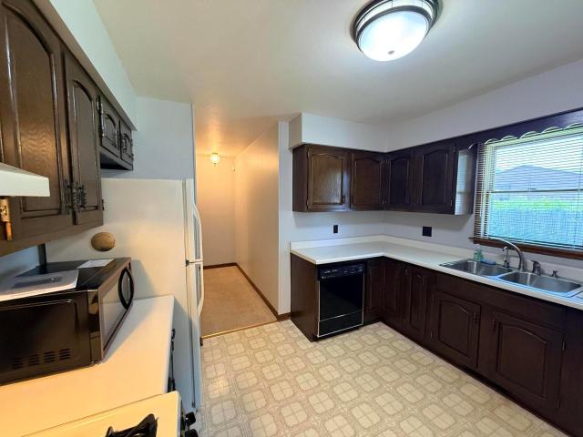 1619 W 95th Avenue