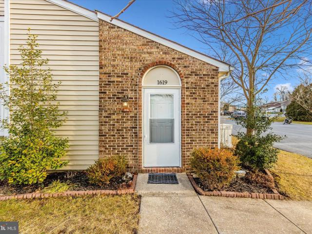 1619 Woodlands Run, Hagerstown, MD 21742 | MLS #MDWA2033 | Compass