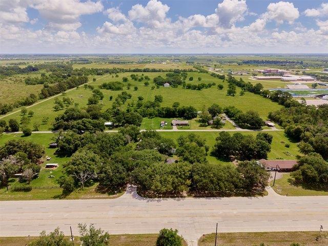16103 Highway 36, Needville, TX 77461