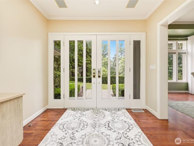 16102 SE Cougar Mountain Way