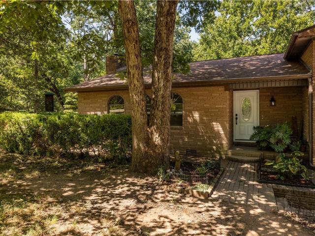 16107 Walnut Drive