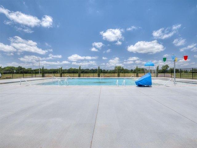 16105 Navarra Way, Oklahoma City, OK 73170
