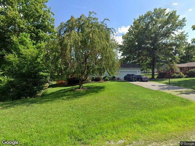 16106 N Lynn Acres Dr, Effingham, IL 62401