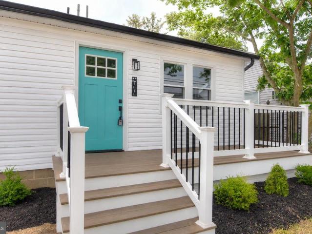 1610 Morris