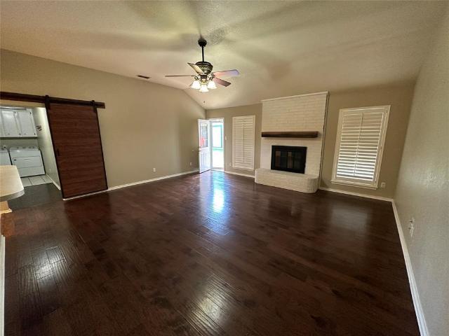 1610 Morrow Lane