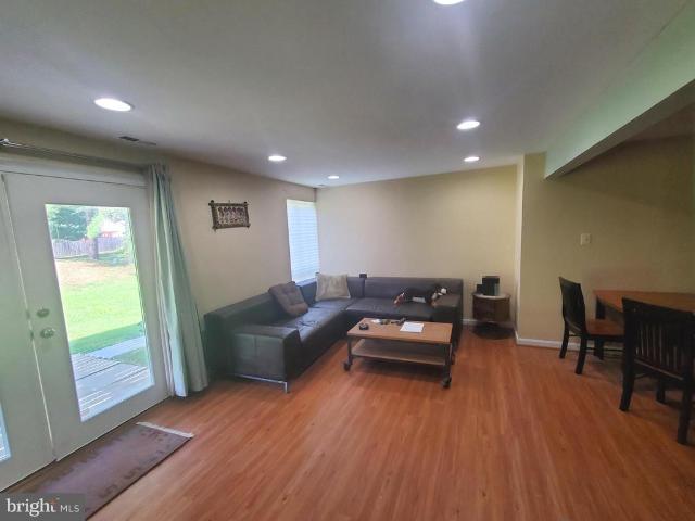 1610 Nordic Hill Circle