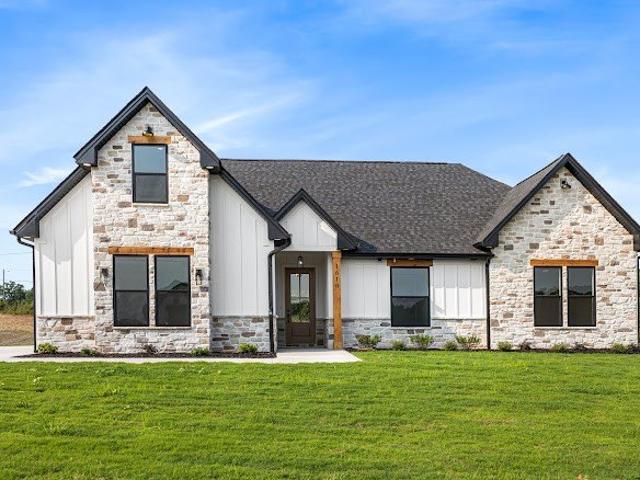 1610 Old Dobbins Bridge Rd, Townville, SC 29689