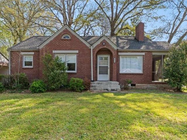 1610 Brewer Blvd SW, Atlanta, GA 30310