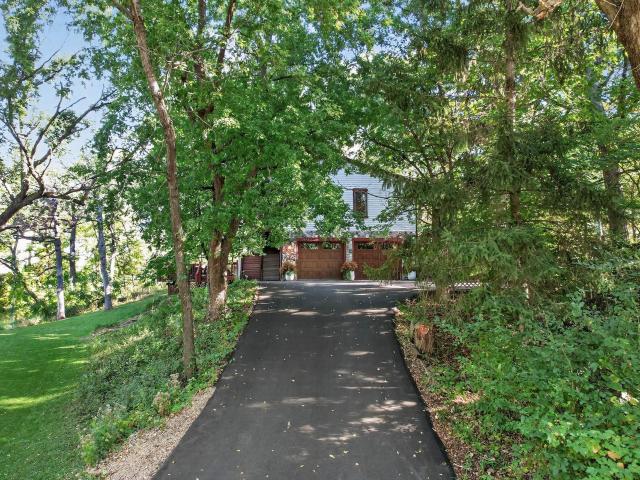 1610 Briarwood Ave, Mahtomedi, MN 55115 | MLS #7014 | Compass