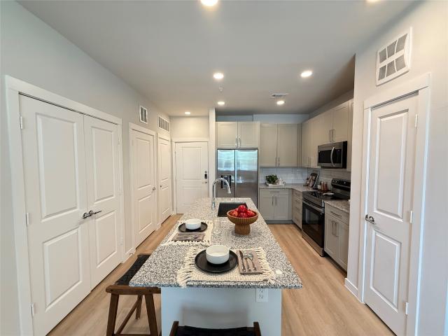 1610 Campbell Rd, Unit A1 275, Houston, TX 77055 | MLS #91133 | Compass