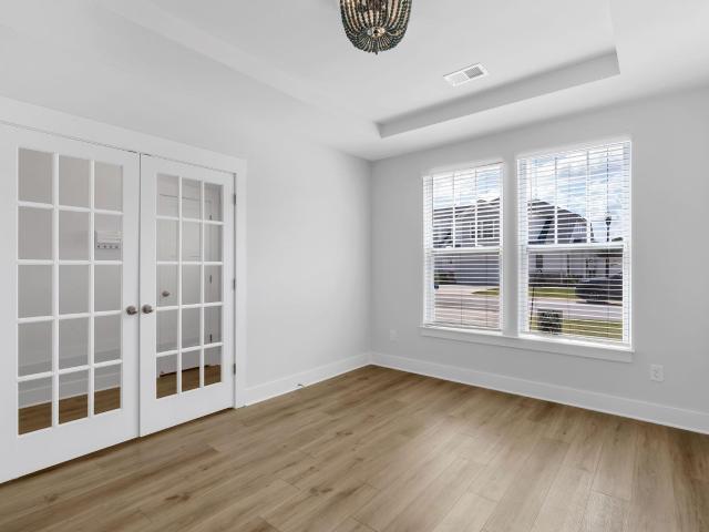 1610 Chelmsford Court