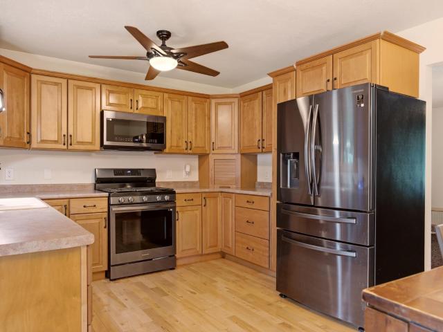 1610 Cliffview Dr