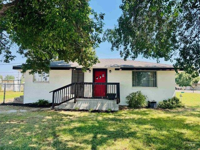 1610 D St, Heyburn, ID 83336