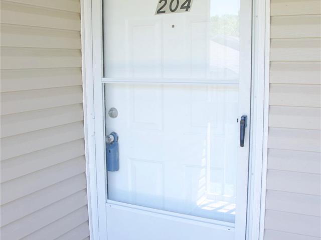 1610 Eagles Place # J 204