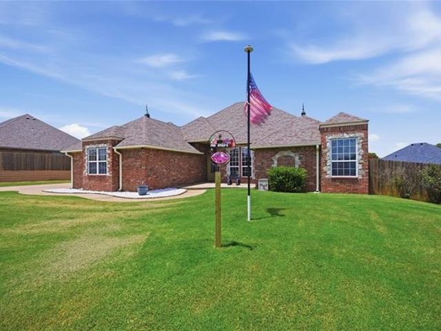 1610 Happy Vly, Shawnee, OK 74804