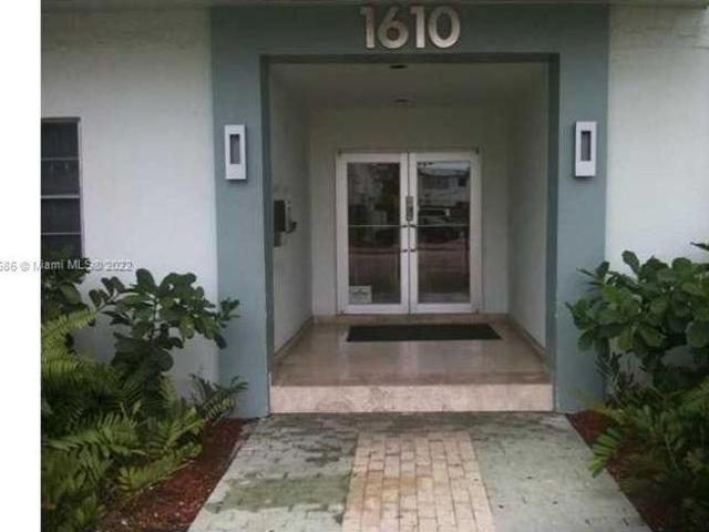 1610 Lenox Ave #505 Miami Beach, FL 33139