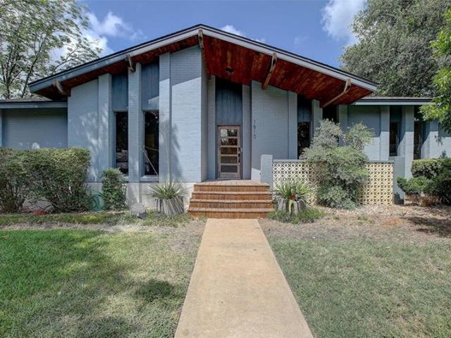 1610 Pecan St, Georgetown, TX 78626