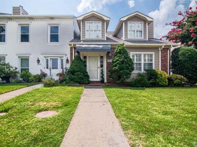 1610 River Bend Pl SE, Decatur, AL 35601