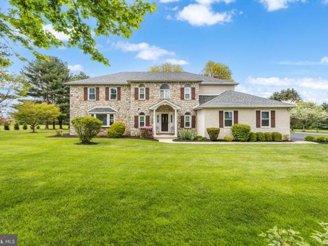 1610 Shefley Ln, Collegeville, PA 19426