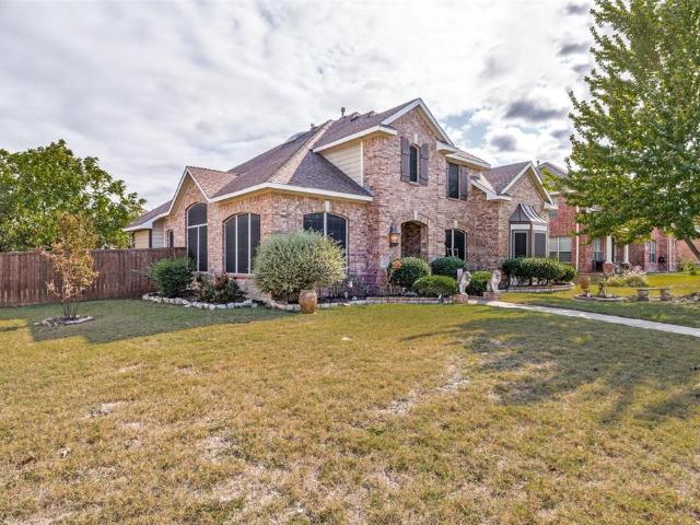 1610 Skyline Dr, Garland, TX 75043 | MLS #21158