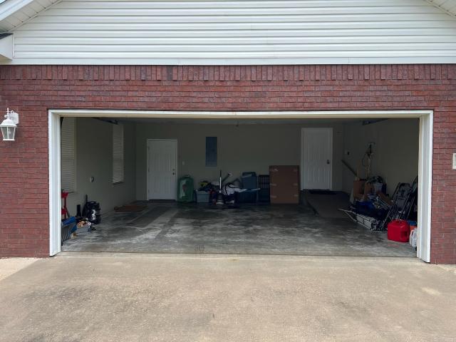 1610 tiger lily Circle