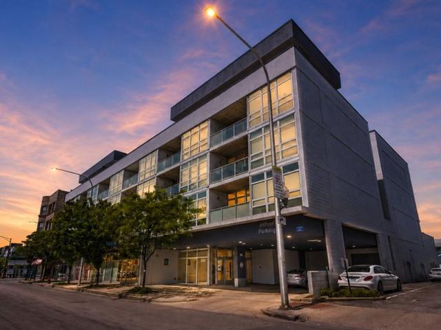 1610 W Fullerton Ave Unit 406, Chicago, IL 60614