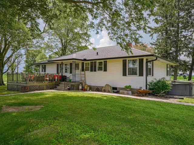 1610 1 th St, Lincoln, IL 62656