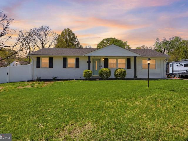 16111 Village Dr W, Upper Marlboro, MD 20772 | MLS #MDPG2197 | Compass