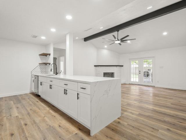16114 Reseda Cir, Houston, TX 77062 | MLS #90519 | Compass