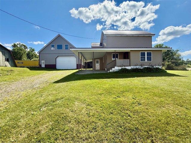 16116 Old Valley Rd, Union City, PA 16438