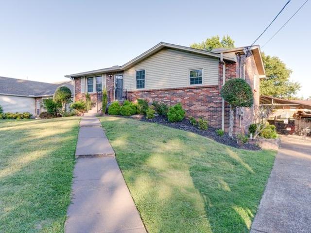 1611 Merritt St, Old Hickory, TN 37138