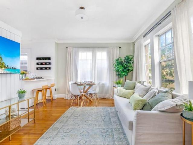 1611 Michigan Ave #17, Miami Beach, FL 33139