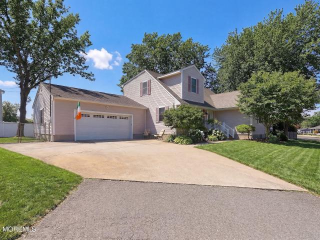 1611 Oak Glen Road