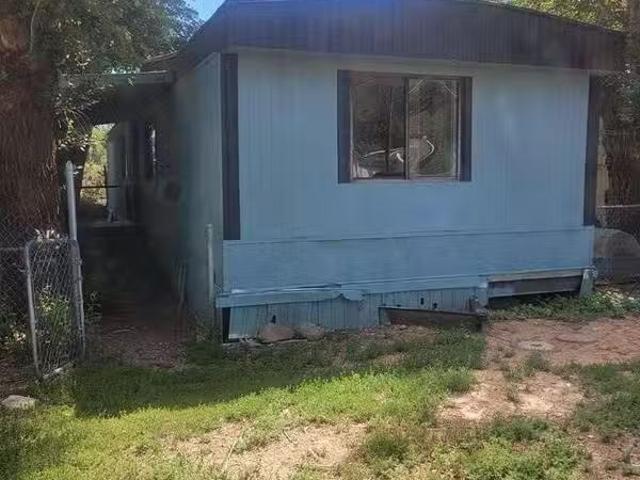1611 Cedar Avenue, Canon City, CO 81212 658732213