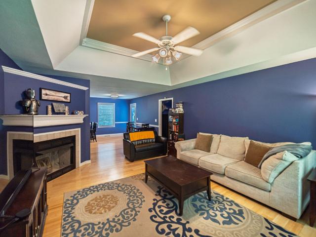 1611 Creekview Drive