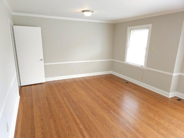 1611 Jones Blvd