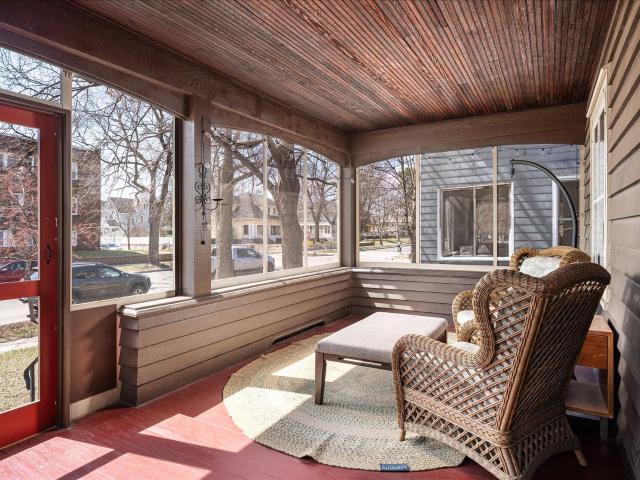 1611 King St, La Crosse, WI 54601 | Compass